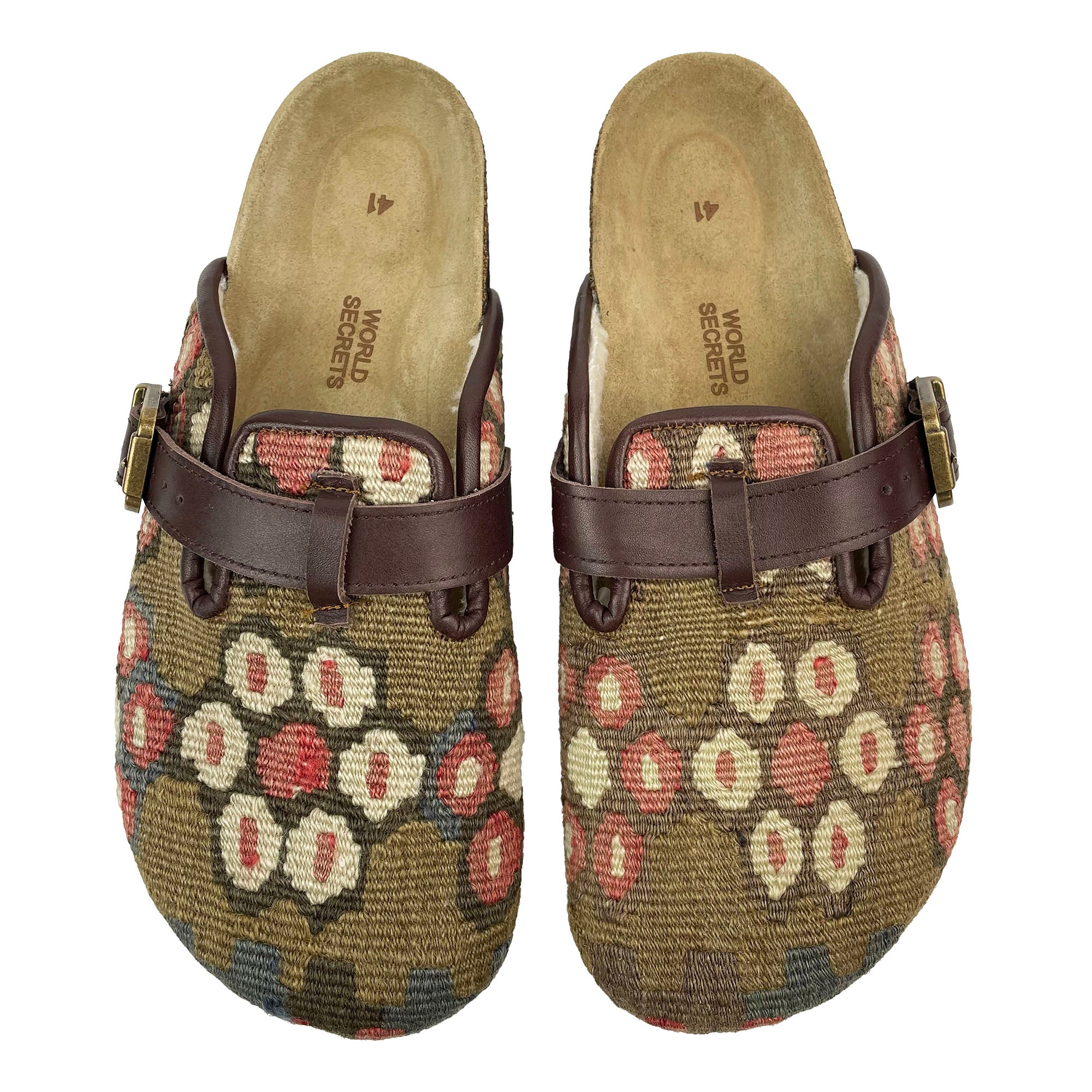 Maple - UK 8 Ladies Carpet Clog – World Secrets