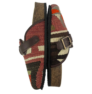 Carpet Clogs – World Secrets