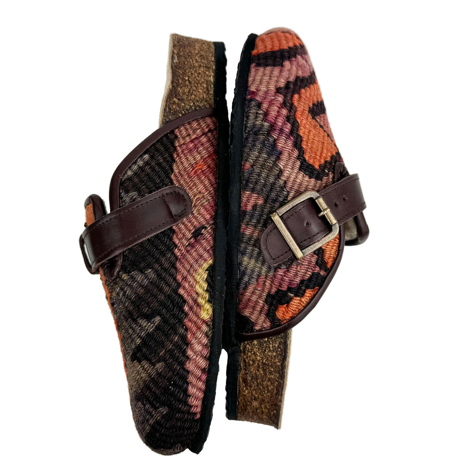 Carpet Clogs – World Secrets