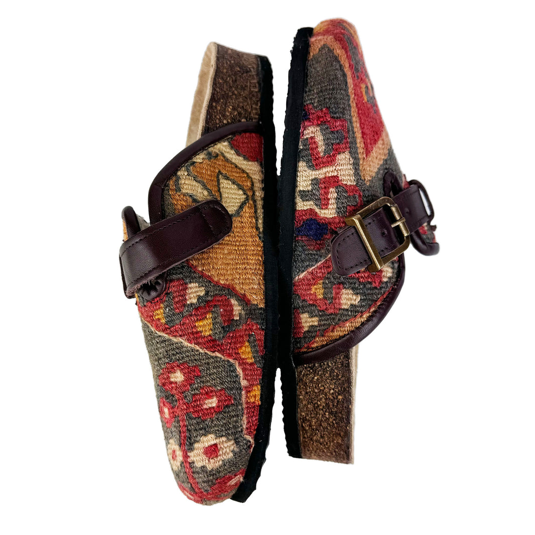 Carpet Clogs – World Secrets