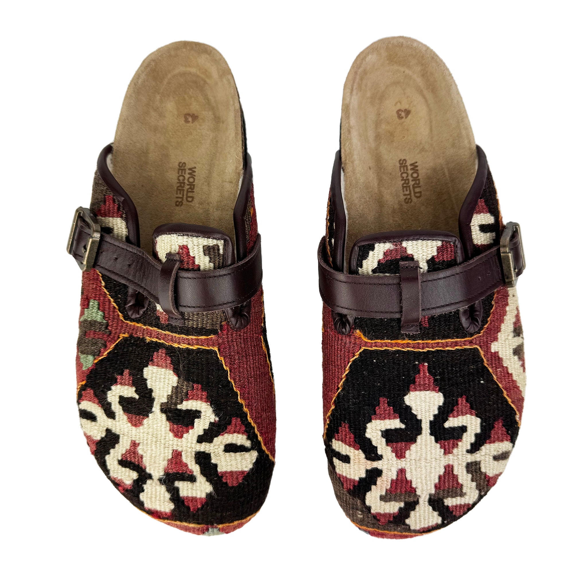 Bark - EU 43 Unisex Carpet Clog – World Secrets