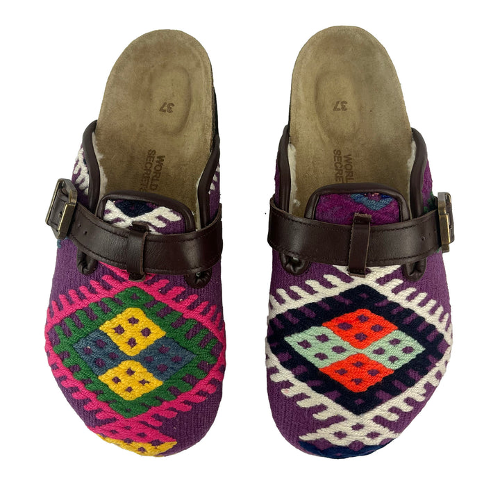 Carpet Clogs – World Secrets