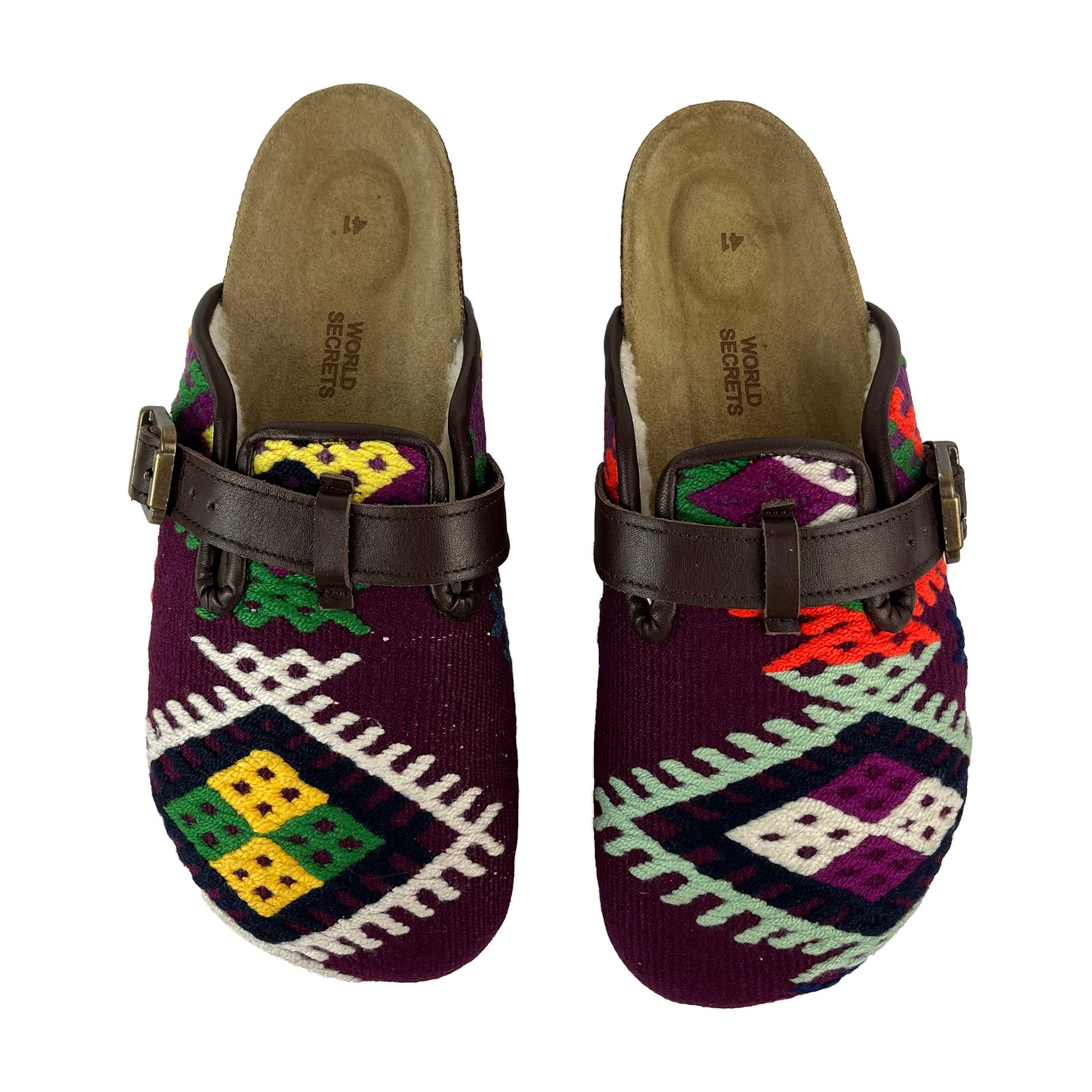 Clay - UK 8 Ladies Carpet Clog – World Secrets